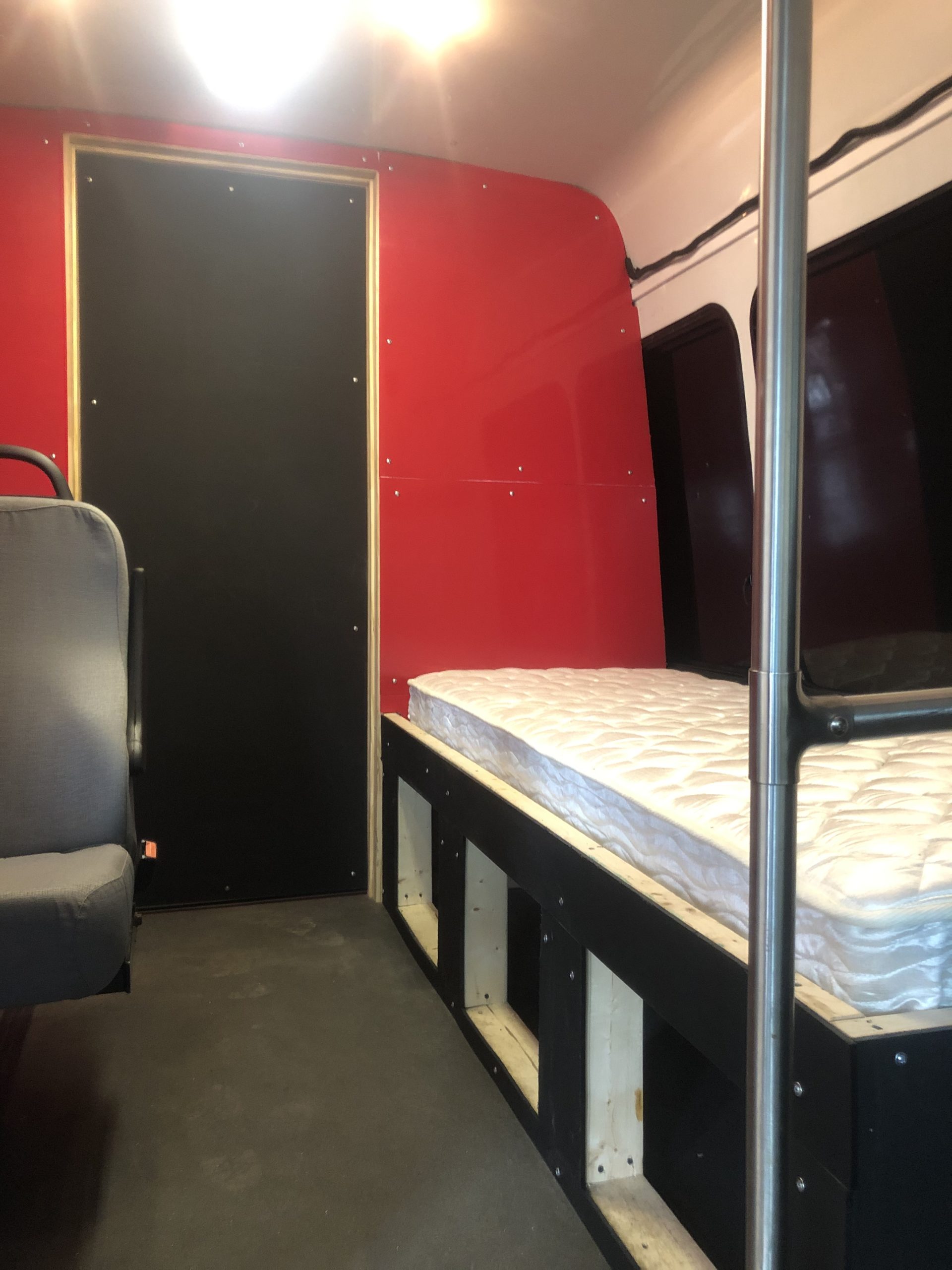 Mobile Displays | Custom Mobile Conversions